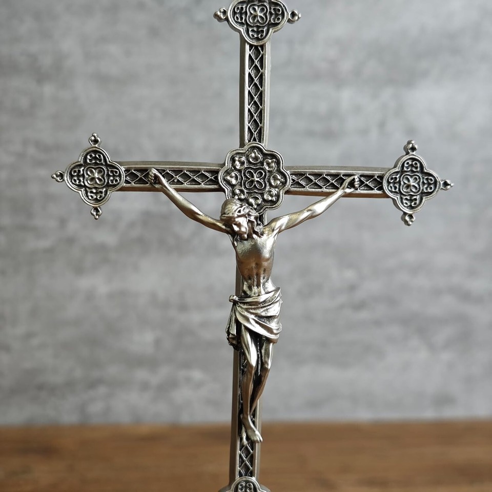 BC Catholic Metal Standing Crucifix, Jesus Christ Cross for Altar ...