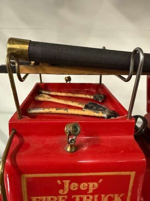RARE ALTOY WILLY JEEP IN RED WITH ACCESSORIES. | eBay