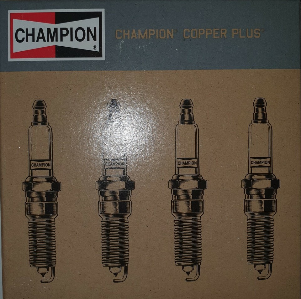 Champion 570 RE14MCC4 Copper Plus Spark Plugs Qty 4 | eBay