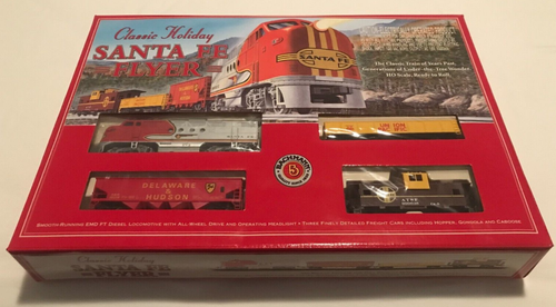 Classic Holiday Bachmann HO Scale Santa Fe Flyer ezTrack Train Set ...