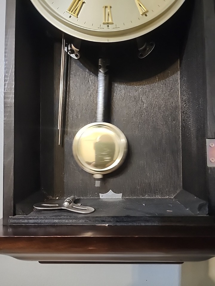 Linden 31 Day Pendulum Chime Wall Clock #8053 Japan | eBay