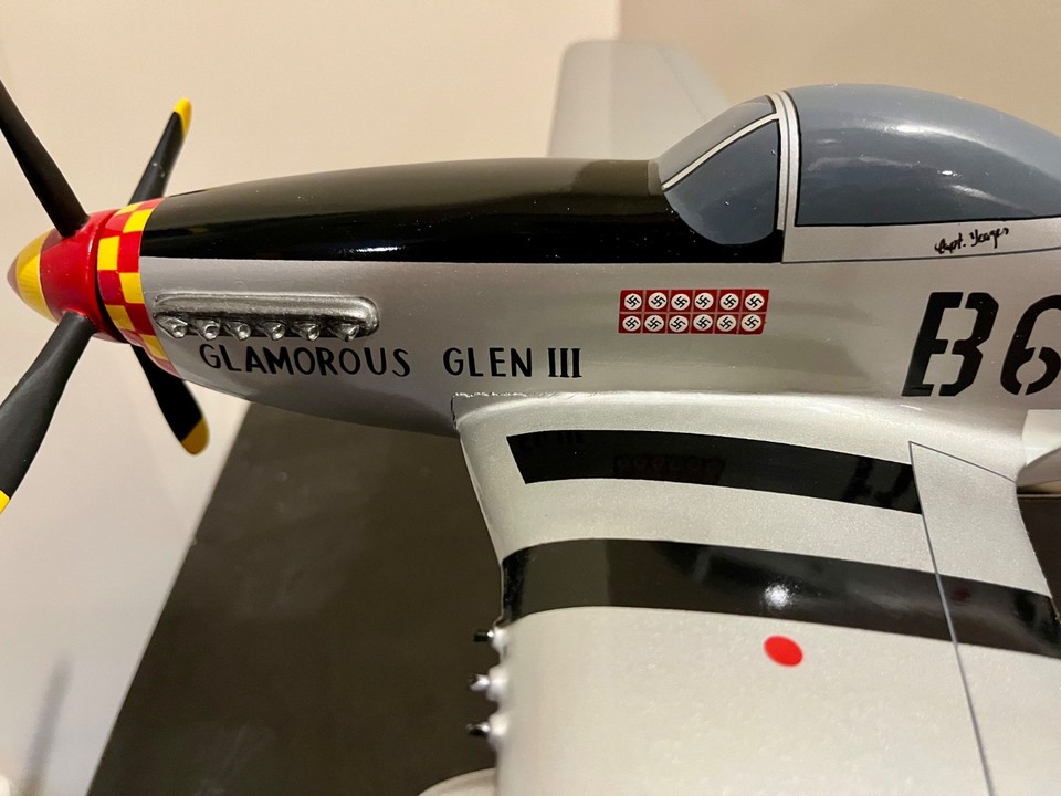 G51 MUSTANG GLAMOROUS GLENN 15" X 18" - PACIFIC AIRCRAFT - MAHOGANY ...