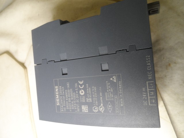 Siemens Scalance Industrial Ethernet Switch XB008 for sale online | eBay