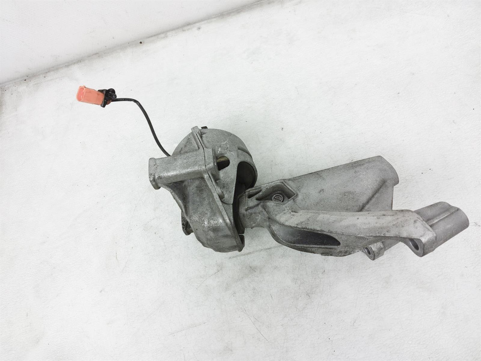 13 - 16 Audi A4 Awd At Engine Motor Mount 8K0-199-307-Cc 8R0-199-381-C ...