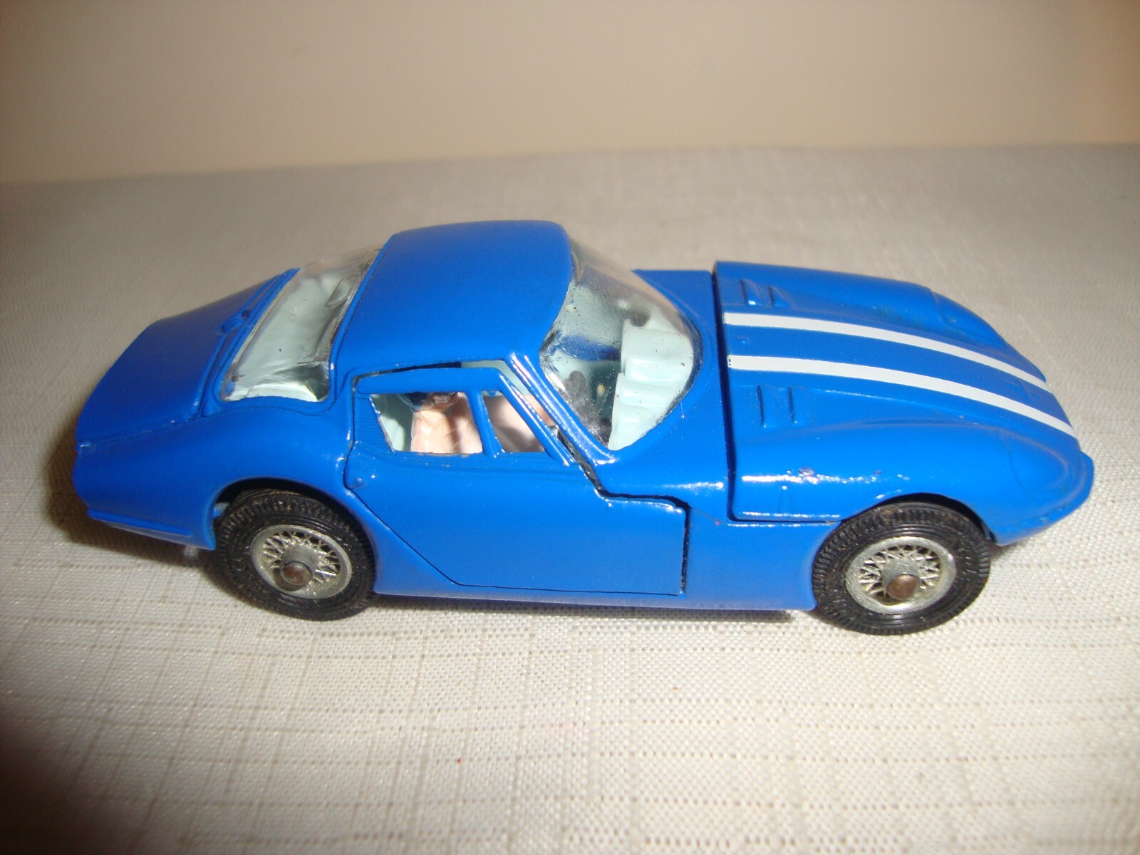 Original CORGI 334 MARCOS 1800 G.T. + VOLVO ENGINE - EXCELLENT in ...