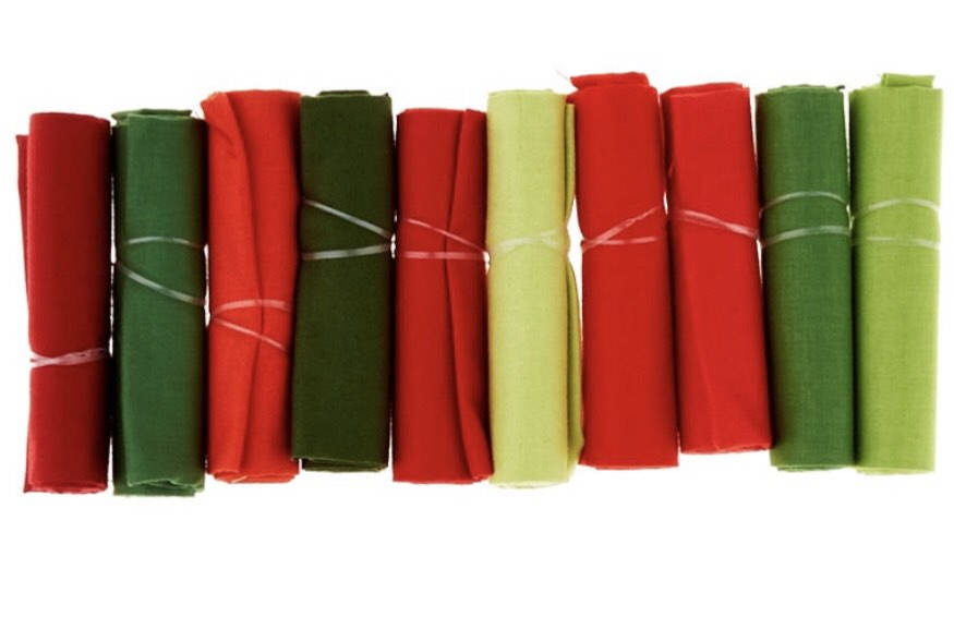 Crayola Fat Eighths Box - Christmas Colors - Riley Blake Designs FE ...