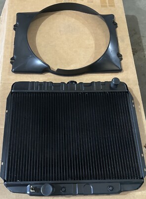 3 CORE RADIATOR & SHROUD XW XY FALCON FAIRMONT GT ZC ZD FAIRLANE 351 V8 ...