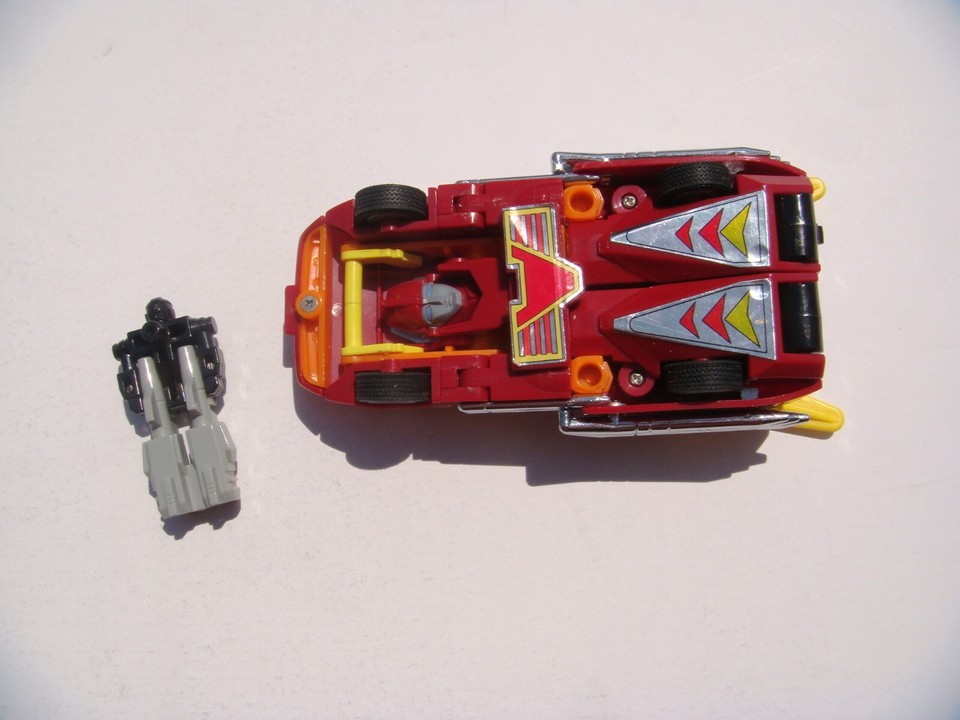 1986 MINT WITH BOX TRANSFORMERS AUTOBOT TARGETMASTER HOT ROD WITH ...