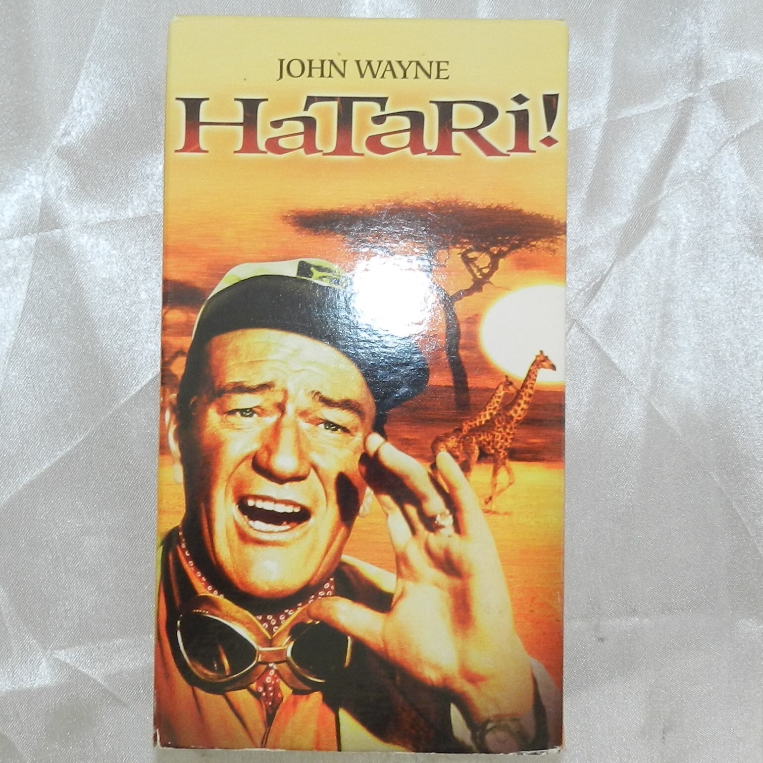 HATARI Paramount Studios Video Two Tape Collectible VHS Starring John Wayne 97360662931| eBay