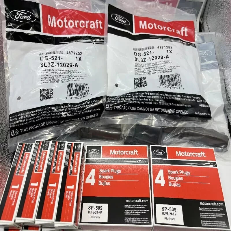 8x Motorcraft Ignition coil DG521 &Spark Plug SP509 For F150 Expedition ...