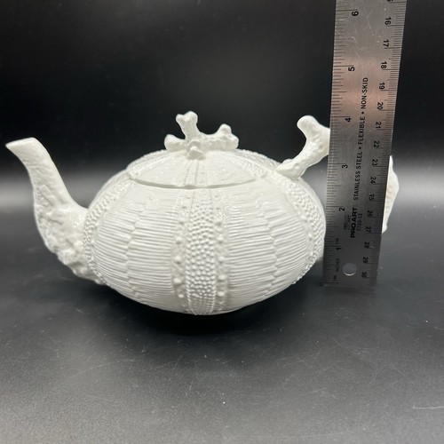 ANTHROPOLOGIE REEF TEAPOT ALL WHITE EMBOSSED DOTS CORAL DESIGN ...