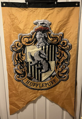 Harry Potter Hufflepuff House Banner 49x29 | eBay