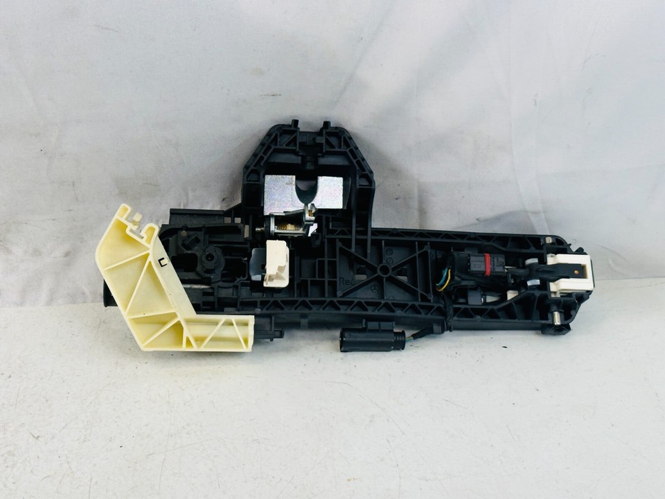 12-18 Mercedes W218 CLS63 CLS400 Right Side Exterior Door Handle ...