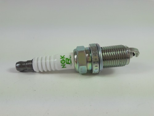 1x NGK Spark Plug ZFR6F-11 / 4291 | eBay