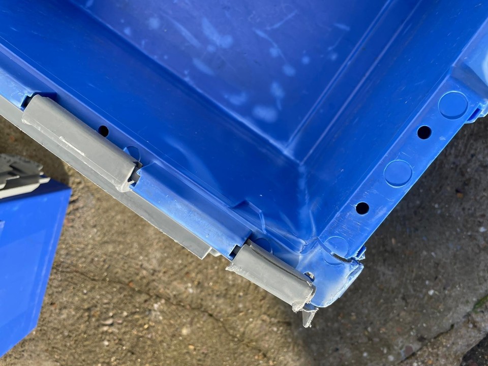4 x 90ltr EXTRA LARGE Heavy Duty Storage Tote Boxes 710 x 460 x 360mm B ...