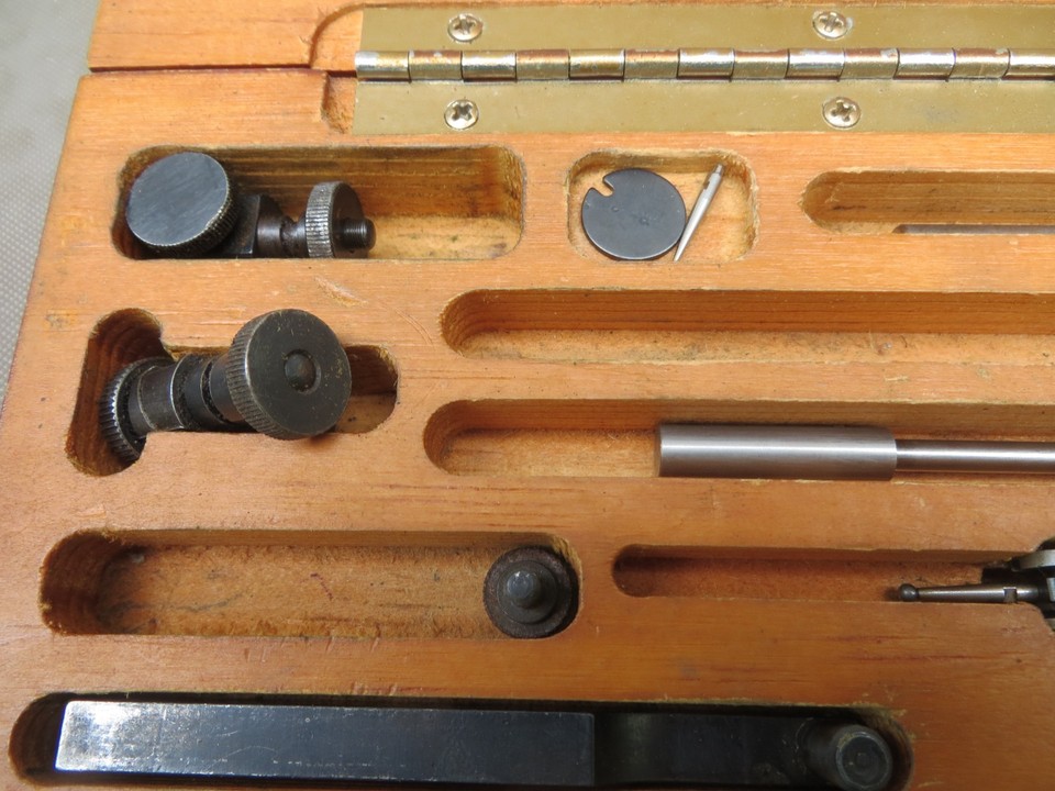 Brown & Sharpe 599-7031-3 BesTest Dial Test Indicator Set .0005" Wooden ...