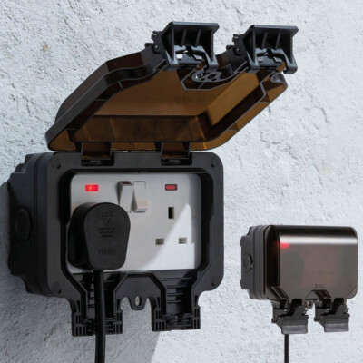 IP66 Waterproof Outdoor Electric Socket Garden Mains 240V 13A 2 Switch ...