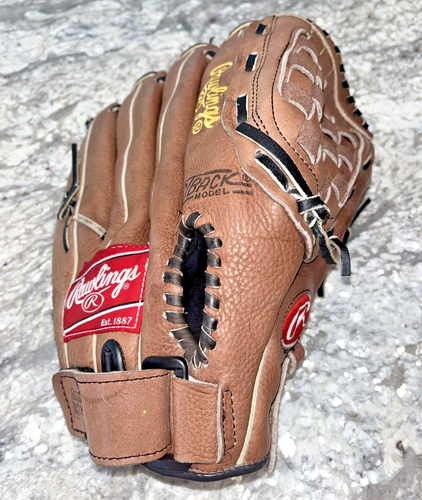 Rawlings RS130 13" Renegade Right Hand Throwing Baseball Glove Fastback ...