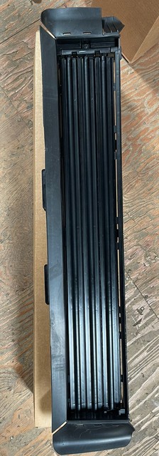 Genuine Nissan Grille-radiator Lower 62330-9hs0b OEM for sale online | eBay