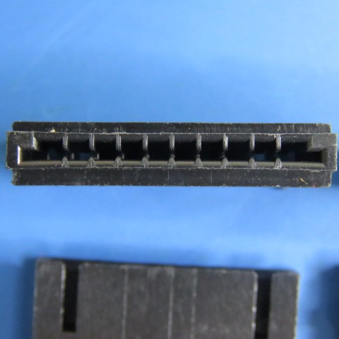 TYCO-AMP 485893-8 Qty of 30 per Lot Housing FFC Discrete Wire Housing ...
