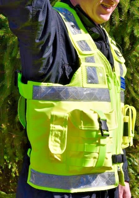 Large Arktis X661 Professional Firearms Instructor Vest, Hi Viz, FBI ...