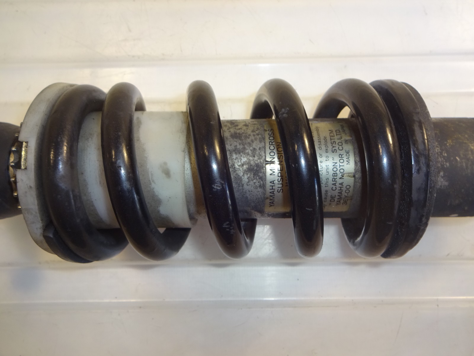 Yamaha 84 85 FJ1100 FJ 1100 OEM Rear Mono Shock | eBay