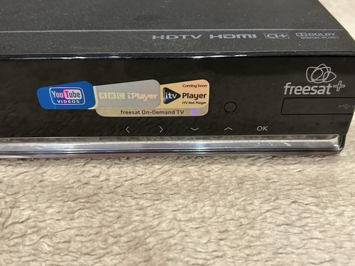 SAMSUNG SMT-S7800 HD TWIN TUNER DIGITAL FREESAT 2Tb HDD SMART TV ...