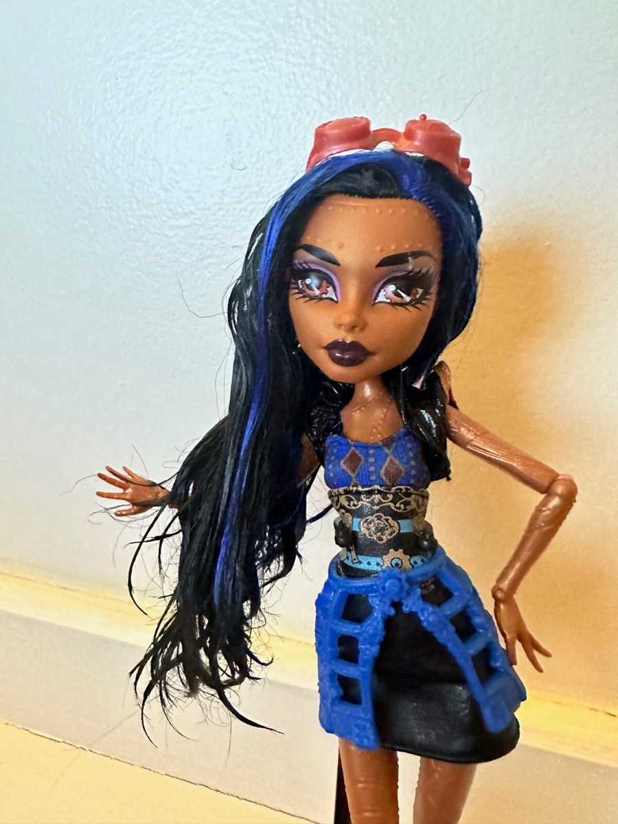 Robecca Steam Monster High