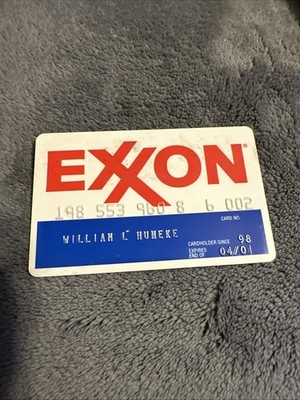 VTG- EXXON / ESSO GAS & OIL COMPANY Credit Card Gas Station Exp 04 2001 ...