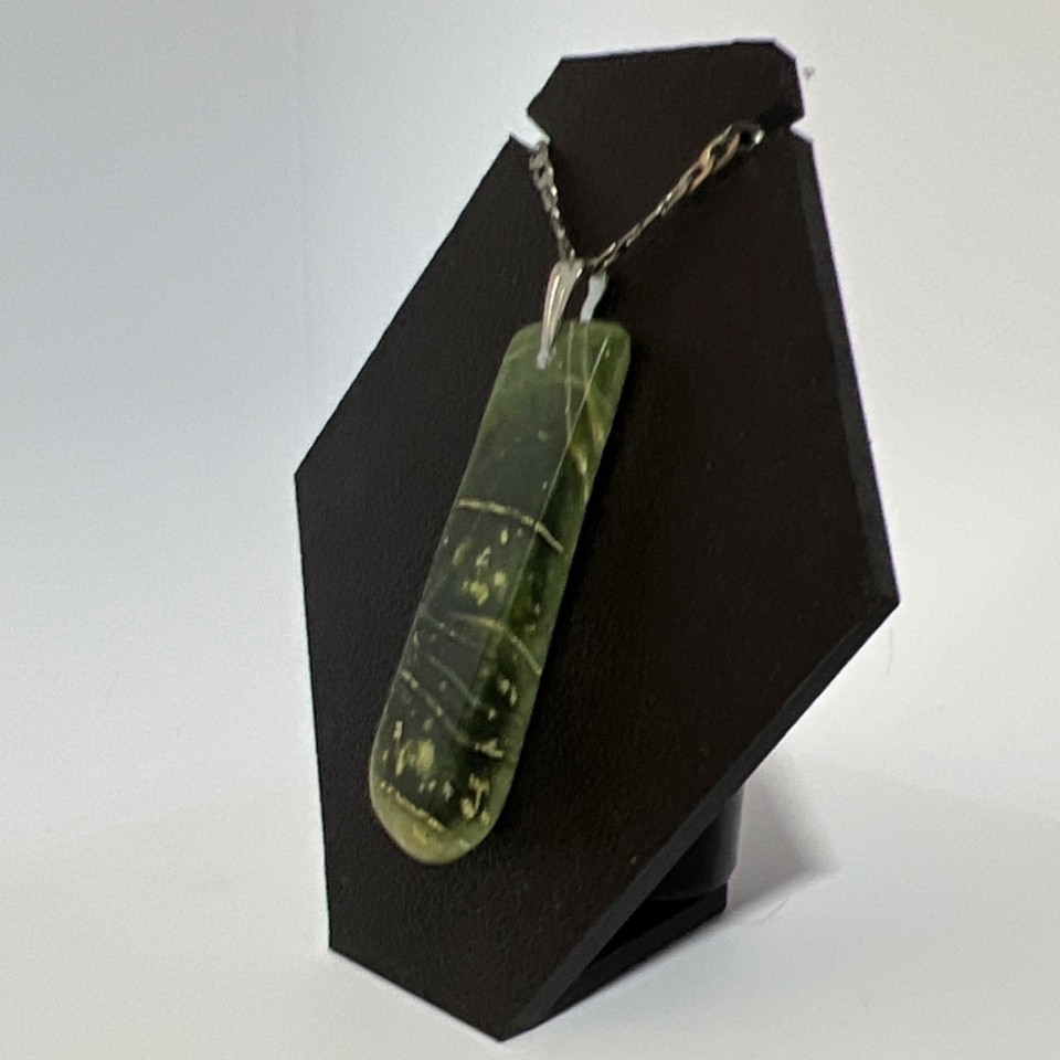 Vermont Serpentine Pendant Necklace! Hand crafted jewelry. | eBay