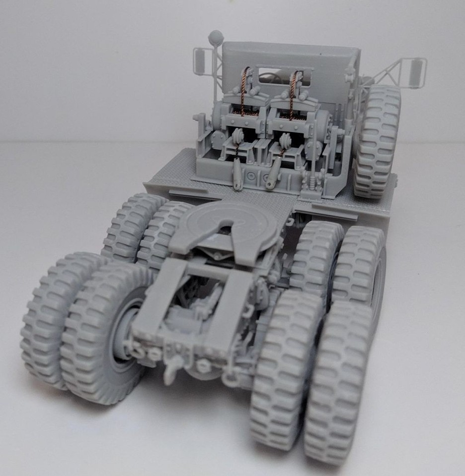 1/35 HOBBY LINK US M123E2 6x6 Semi Tractor w/ double winch | eBay