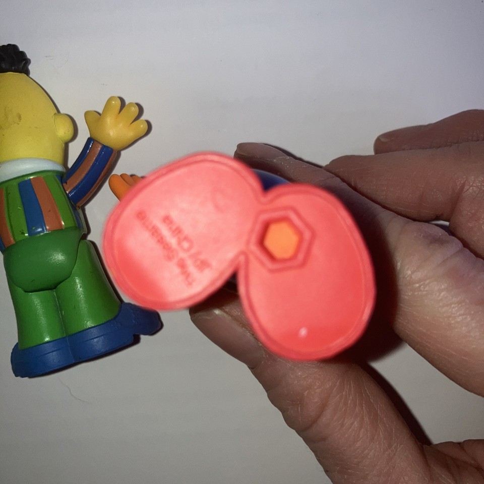 Sesame Street Bert And Ernie Neighborhood Friends 2 Pack Toys Figurines ...