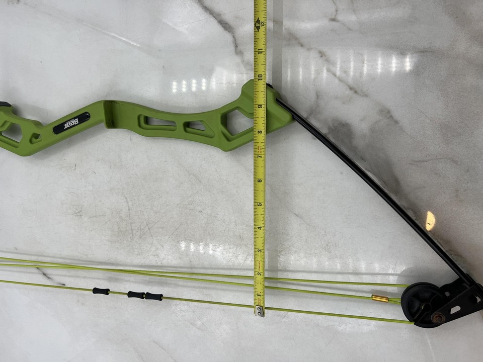 Bear Archery Apprentice Youth Compound Bow 31" Axle Beginner Compound ...