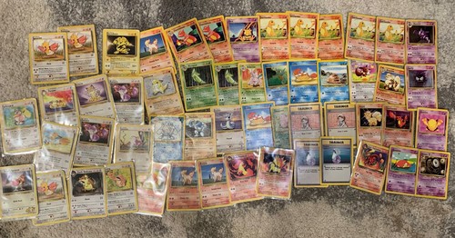 VINTAGE Pokemon TCG Lot 100+ MP-HP, Wizard Of The Coast, Some Rares ...