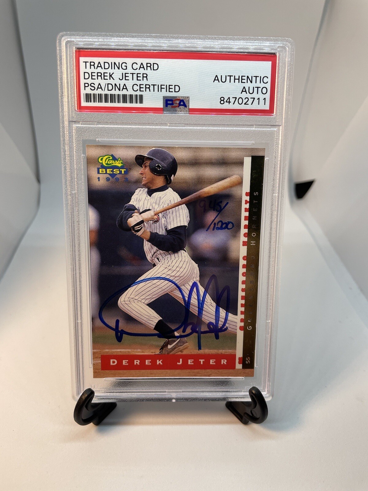 Derek Jeter | Autographed Baseball Memorabilia & MLB Merchandise