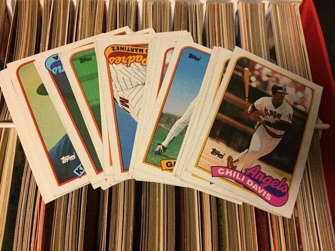 OLD BOX OF ASSORTED 80S 90S BASEBALL CARDS IN GREAT CONDITION EBay old-box-of-assorted-80s-90s-baseball-cards-in-great-condition-ebay