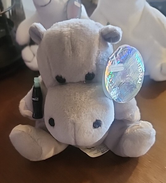 Coca Cola "MEESKA" The Hippo 6" VTG 1999 International Edition Plush ...