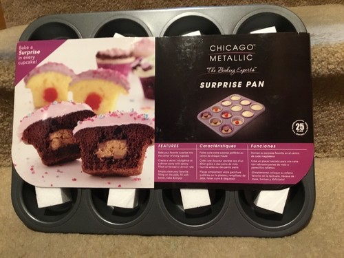 Chicago Metallic Surprise Pan Nonstick Muffin Cupcake Pan 14x10.5 NEW ...