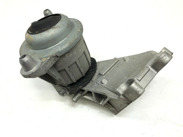 2012 MERCEDES Cls550 Engine Right Motor Mount Part# 2182400417 Genuine ...