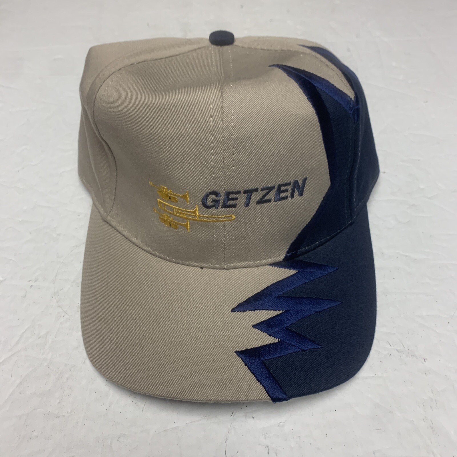 Vintage Getzen Musical Instruments Hat Trumpet Kati S… - Gem