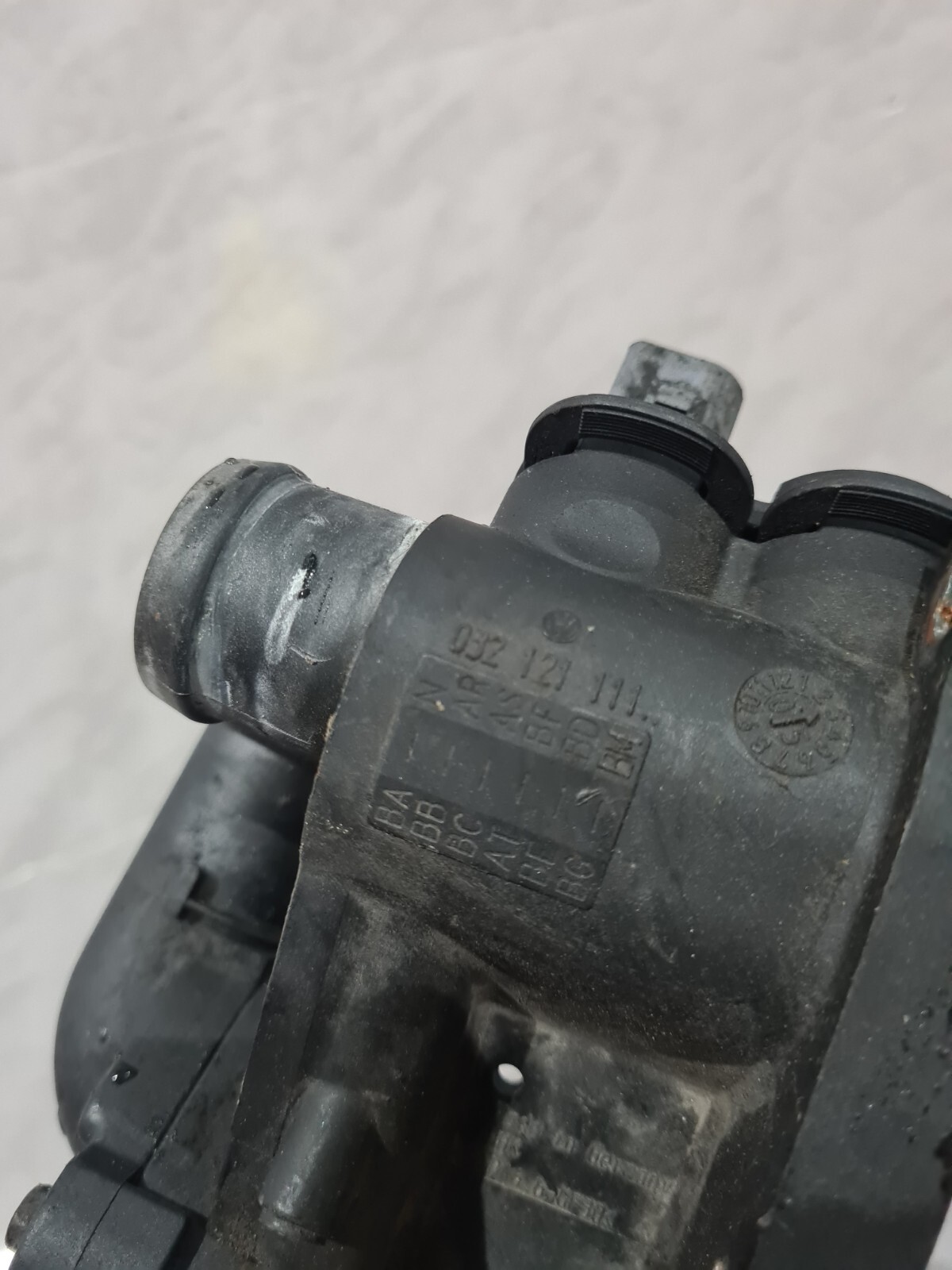 13709 H12J 09-12 SEAT IBIZA VW GOLF1.4 PETROL BXW THERMOSTAT HOUSING ...