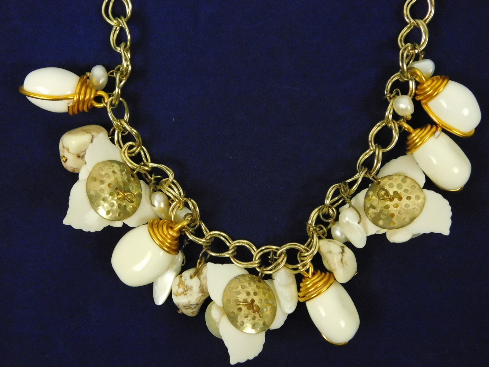 Vintage Yousi Statement Necklace Gold Tone Flowers Stones Beads Pearls ...