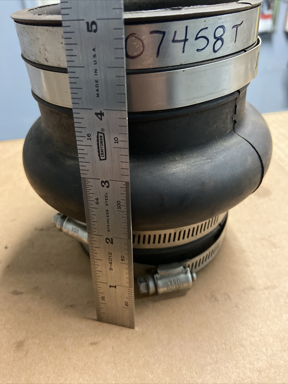 B124 MerCruiser Quicksilver 32-807458T 807458T Exhaust Tube Rubber Boot ...