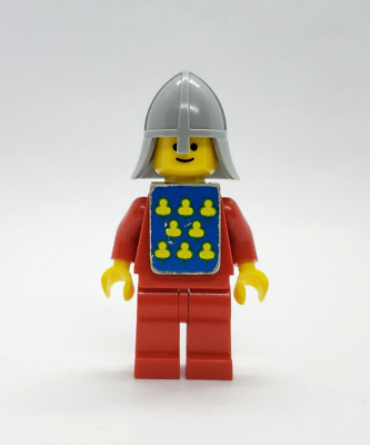 Lego Classic Yellow Castle Knight Minifigure Spade Sticker Vest Cavalry ...
