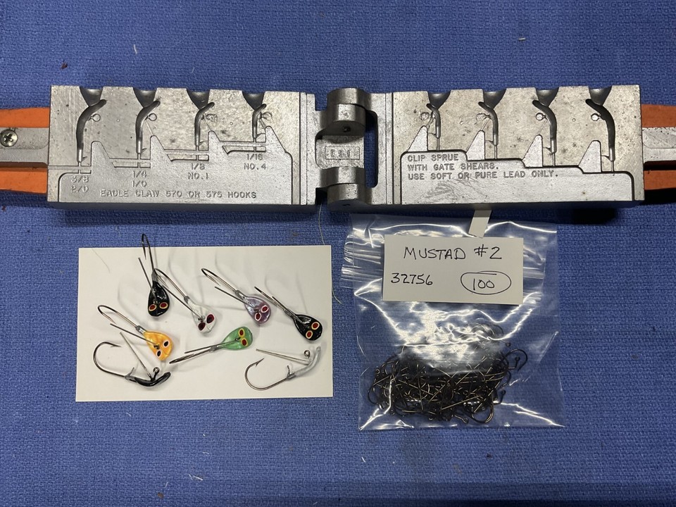 Do-It Cabelas Wobble Jig Mold With Hooks. | eBay