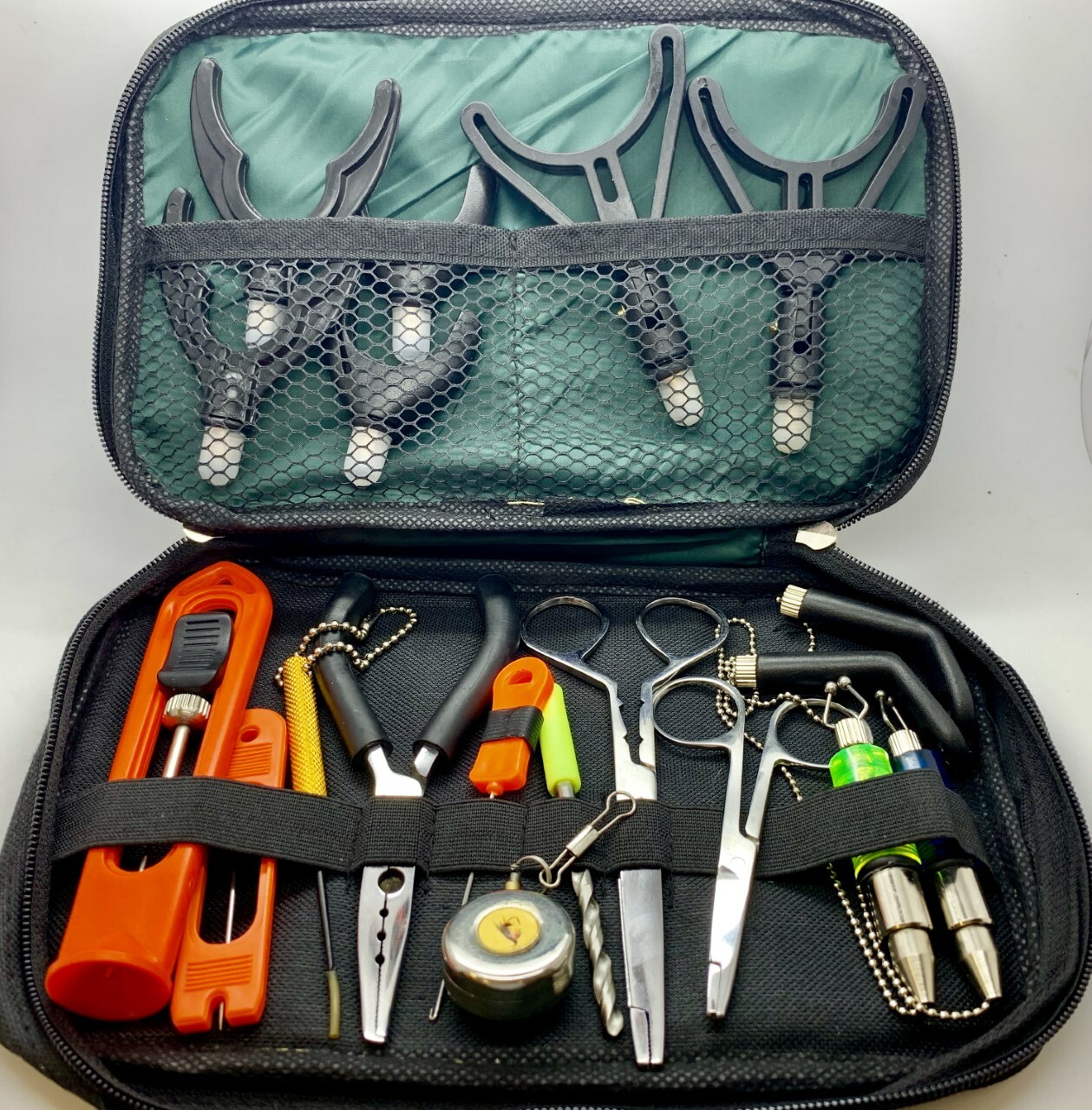 SUPREME CARP FISHING TOOLS KIT, BITE ALARM, CATAPULT, ZINGER, NEEDLES ...