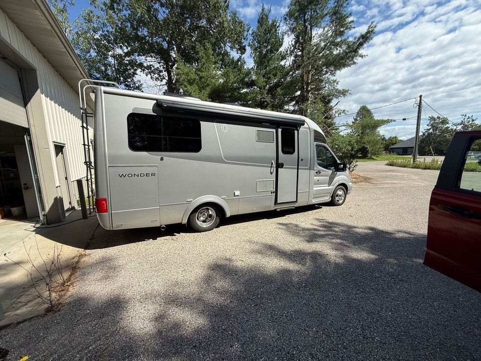 2020 Leisure Travel Van Wonder W24RTB 24' Class C Motorhome C15178162 ...