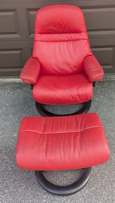 Ekornes Stressless Small Chili Red Leather Swivel Recliner Chair ...