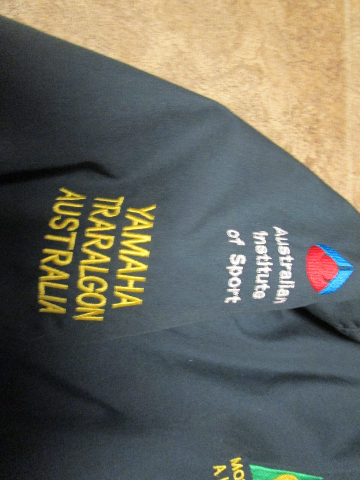 1998 ISDE motorcycle enduro race Team Australia pit j… - Gem