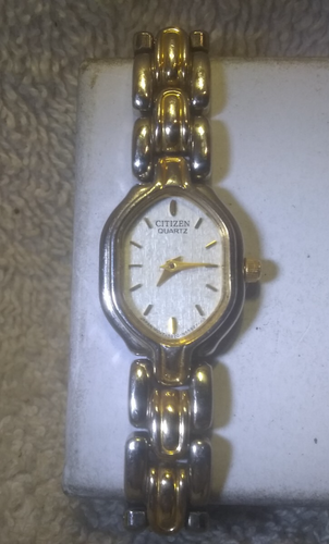 Citizen Quartz Dress Watch Women Textures Dial Silver Gold Bracelet New ...